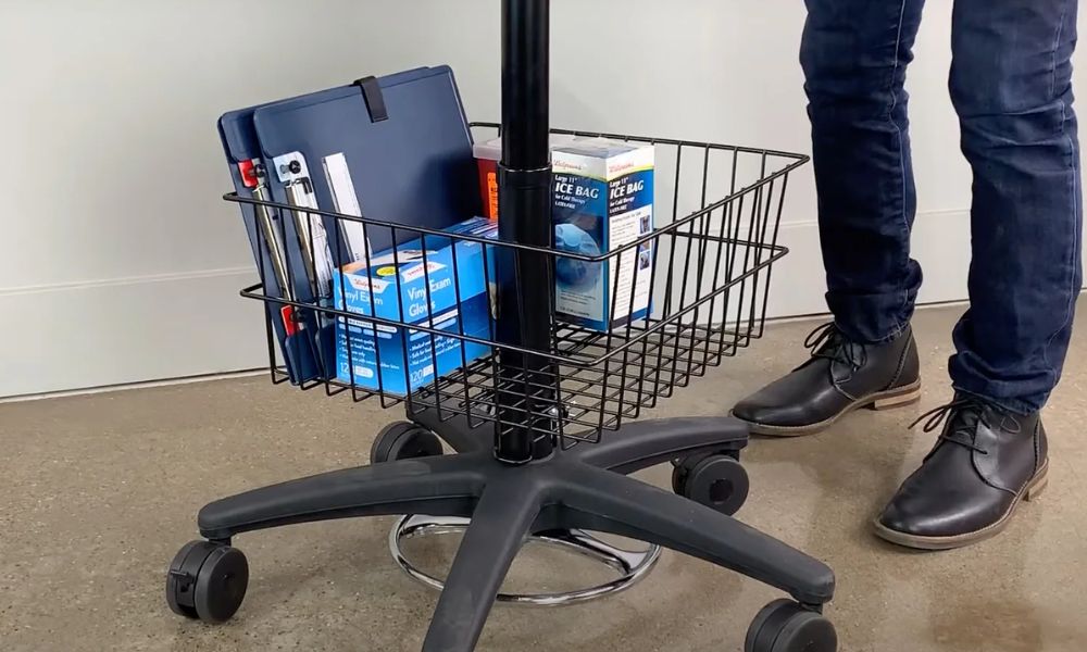 What To Include in a Workstation on Wheels – Carstens